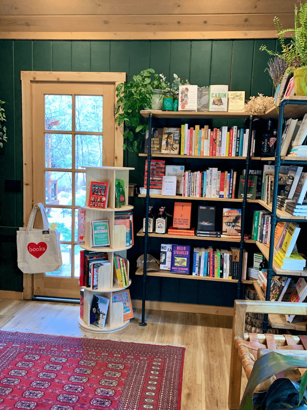 Idyllwild Travel Guide: Where to Stay, Eat, Hike & Shop (2025) - Vegan Anj